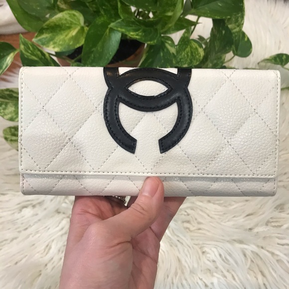Bags | Newwhite Wallet 7x4 | Poshmark